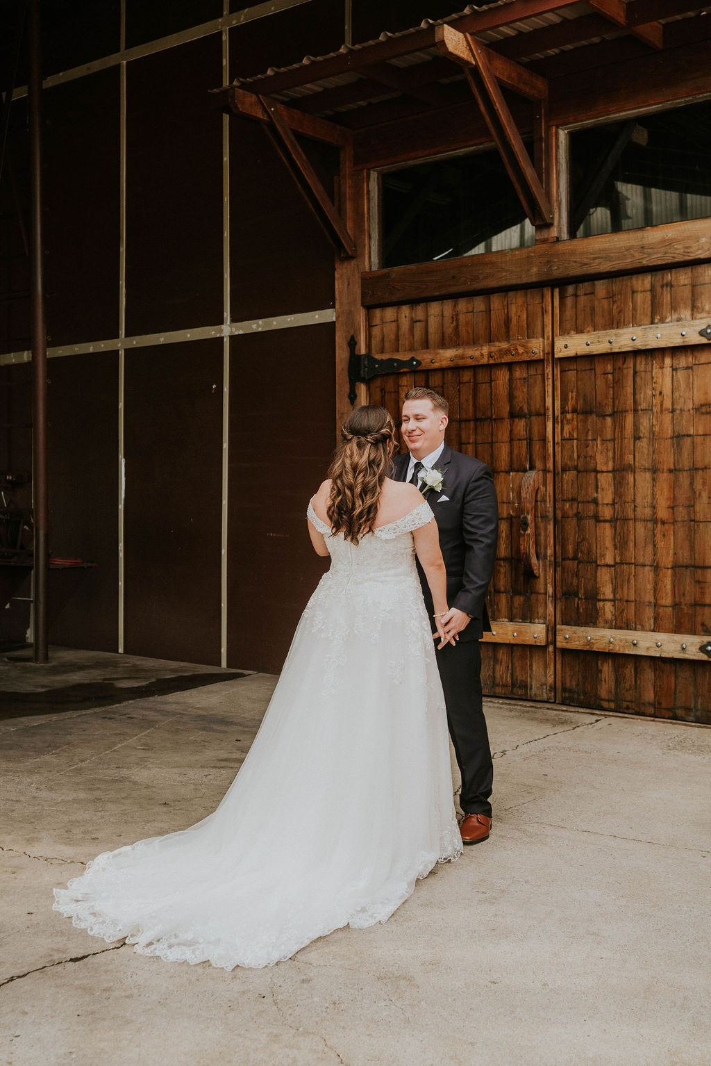 Elegant Vineyard Wedding in Northern California at Fortino Winery ...